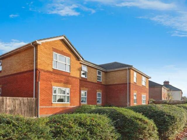 2 Bedroom Shared Living/roommate Aldershot Surrey 100881683