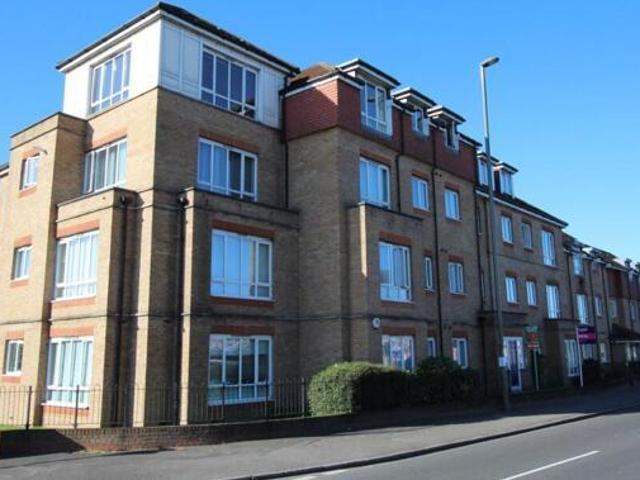2 Bedroom Shared Living/roommate Ashford Surrey LS100540711