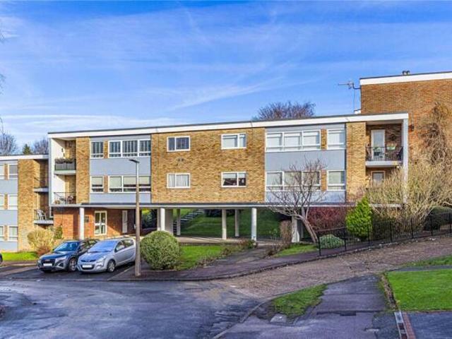 2 Bedroom Shared Living/roommate Bushey Hertfordshire LS98834428