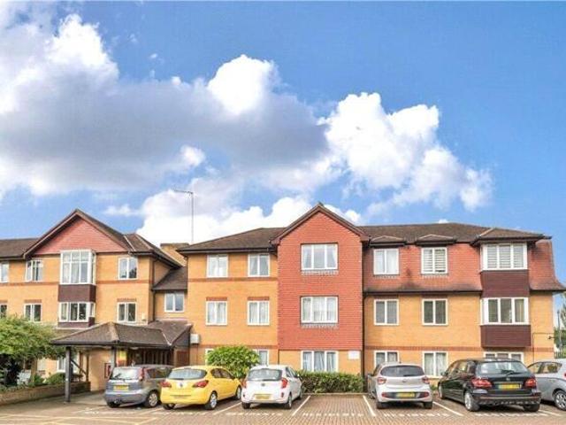 2 Bedroom Shared Living/roommate Barnet Great London LS100917527