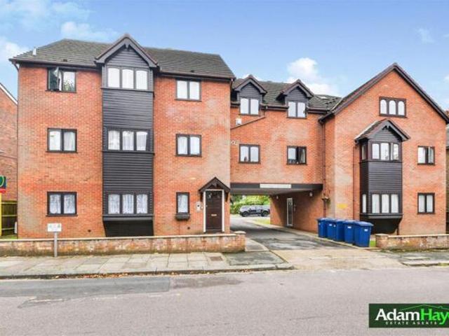 2 Bedroom Shared Living/roommate Barnet Greater London 99642064