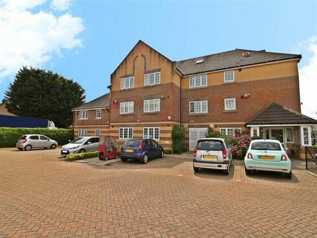 2 Bedroom Shared Living/roommate Barnet Greater London 100096622