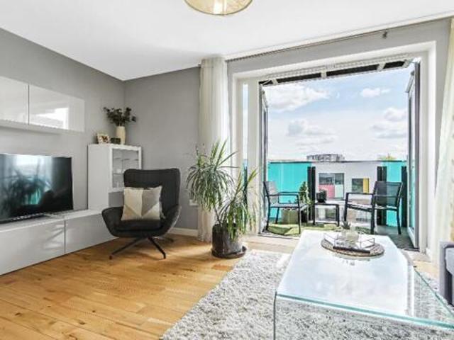 2 Bedroom Shared Living/roommate Barking Essex Greater London 98434503