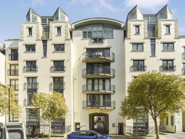 2 Bedroom Shared Living/roommate Bayswater Greater London LS100786724
