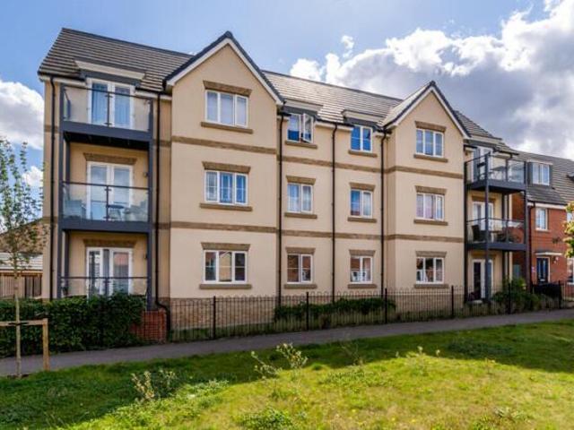 2 Bedroom Shared Living/roommate Bishop's Stortford Hertfordshire 99380794