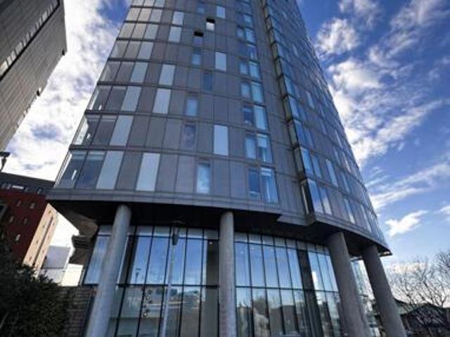 2 Bedroom Shared Living/roommate Birkenhead Liverpool 101676672