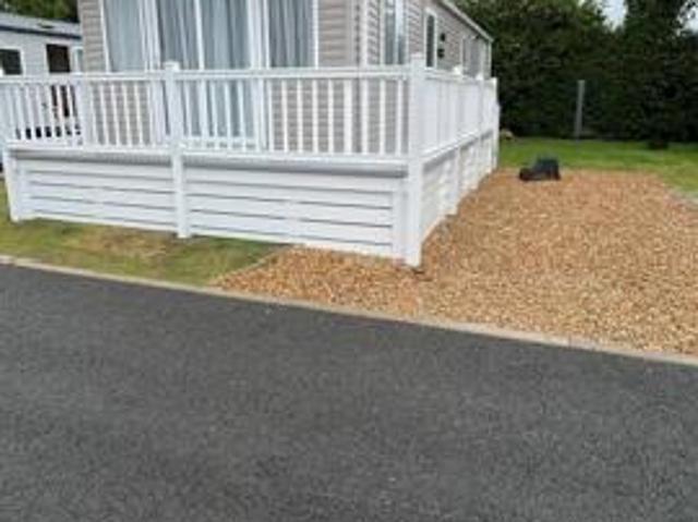 2 Bedroom Shared Living/roommate Blackpool Blackpool LS101351831