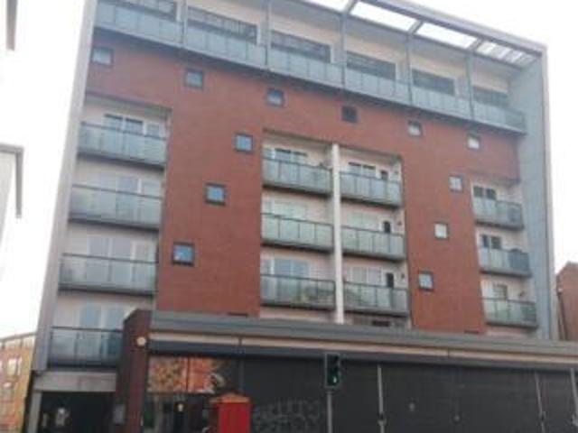 2 Bedroom Shared Living/roommate Bolton Bolton LS99688280