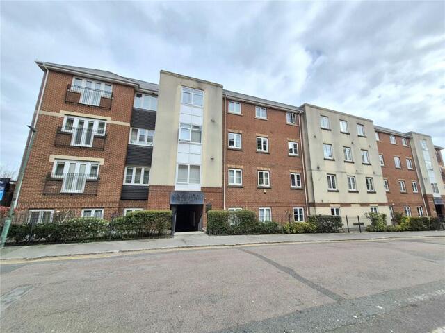 2 Bedroom Shared Living/roommate Bournemouth Bournemouth 101199968