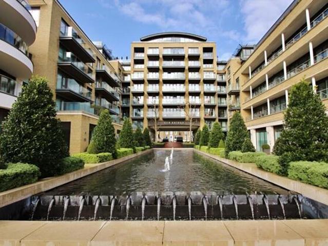 2 Bedroom Shared Living/roommate Brentford Greater London LS100503037