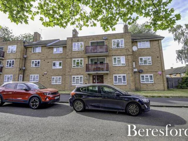 2 Bedroom Shared Living/roommate Brentwood Essex 100097046