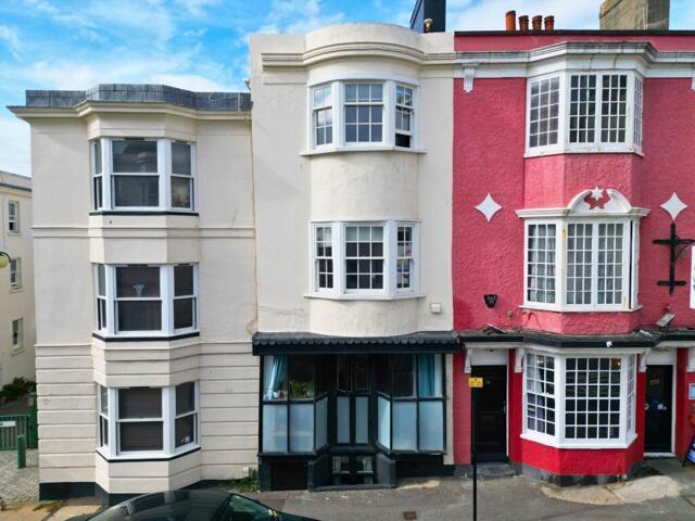 2 Bedroom Shared Living/roommate Brighton Brighton And Hove 99092706