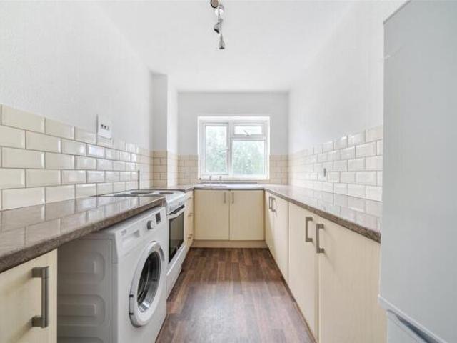 2 Bedroom Shared Living/roommate Bromley Greater London LS101351795