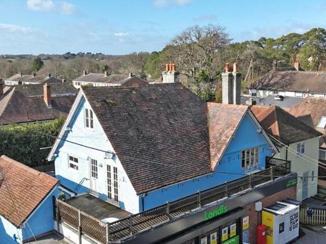 2 Bedroom Shared Living/roommate Brockenhurst Hampshire LS101678836