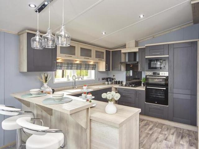 2 Bedroom Shared Living/roommate Cumbria Cumbria 101278320