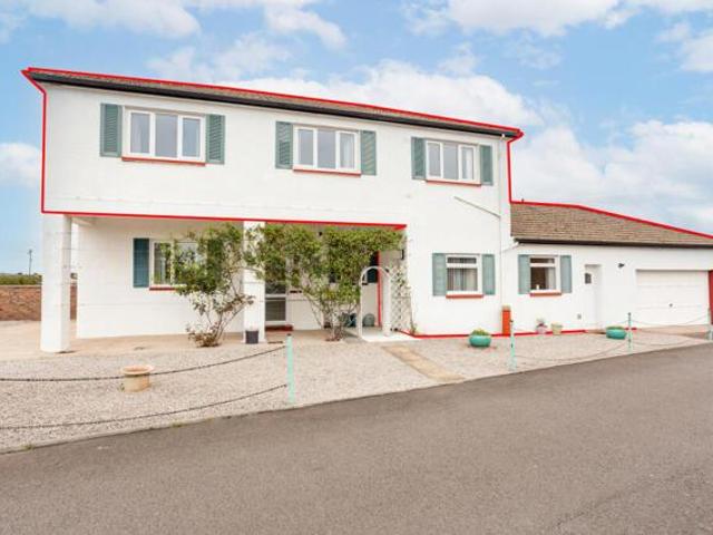 2 Bedroom Shared Living/roommate Cumbria Dumfries And Galloway LS100366152
