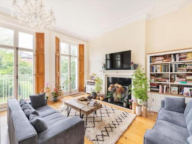 2 Bedroom Shared Living/roommate Camden Greater London 98204957