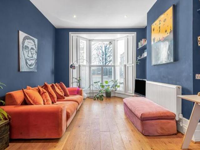 2 Bedroom Shared Living/roommate Camden Greater London 101168373