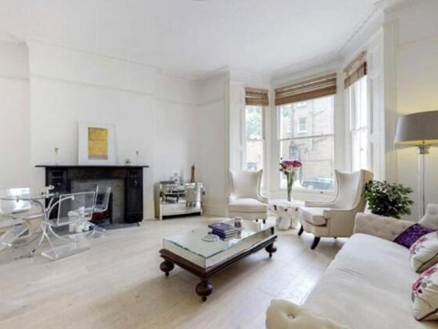 2 Bedroom Shared Living/roommate Camden Greater London LS100541013