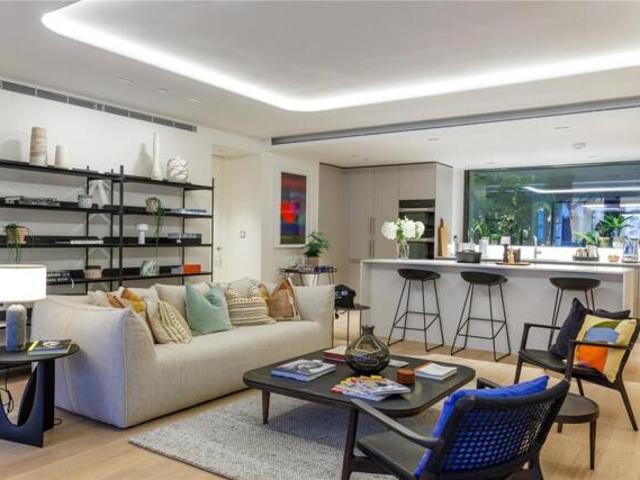 2 Bedroom Shared Living/roommate Camden Greater London LS101025761