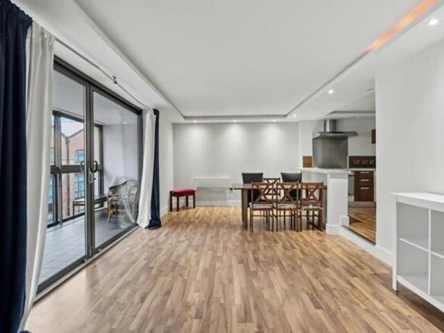 2 Bedroom Shared Living/roommate Castlefield Castlefield LS101119167