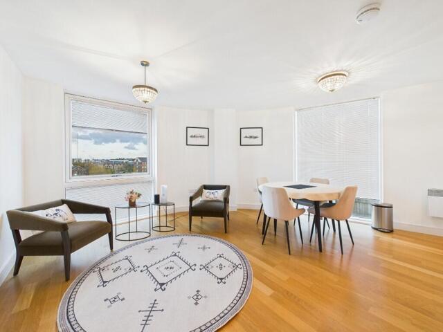 2 Bedroom Shared Living/roommate Chatham Medway LS100342935