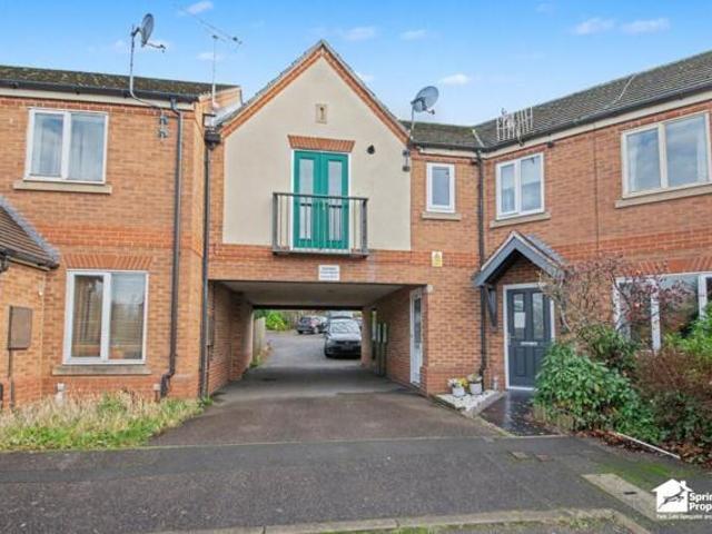 2 Bedroom Shared Living/roommate Chesterfield Derbyshire 99840307