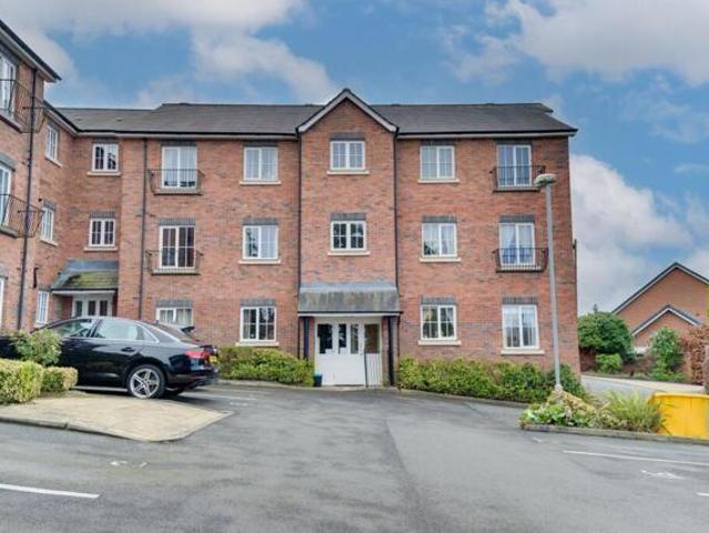2 Bedroom Shared Living/roommate Cheshire East Cheshire East LS101678499