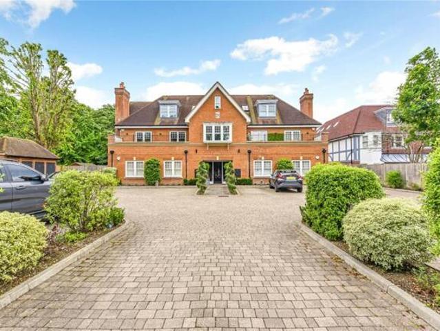 2 Bedroom Shared Living/roommate Chichester West Sussex LS93671676