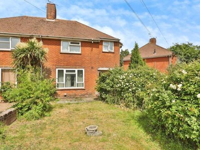 2 Bedroom Shared Living/roommate Christchurch Dorset LS101316326