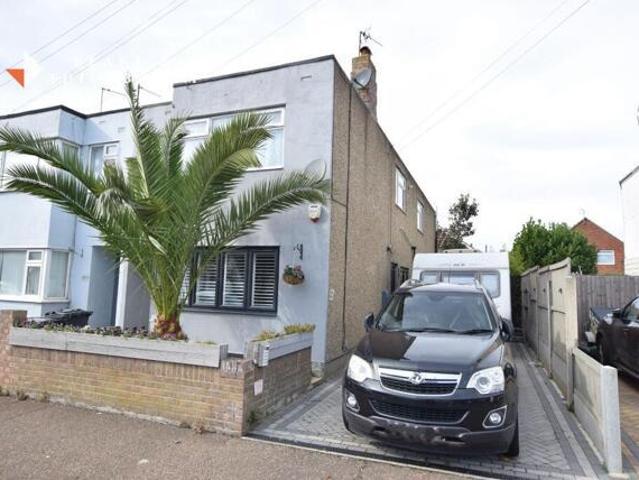 2 Bedroom Shared Living/roommate Clacton Essex 100881455