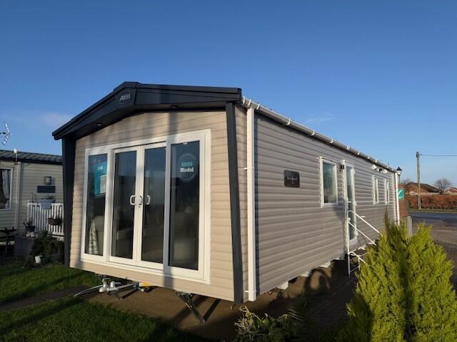 2 Bedroom Shared Living/roommate Cleethorpes Lincolnshire LS99130080