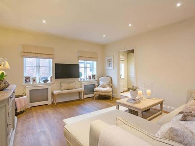 2 Bedroom Shared Living/roommate Cookham Windsor And Maidenhead 100366445