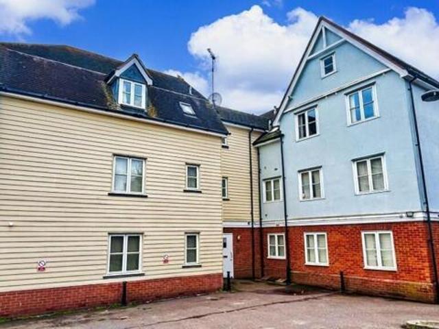 2 Bedroom Shared Living/roommate Colchester Essex LS100191818