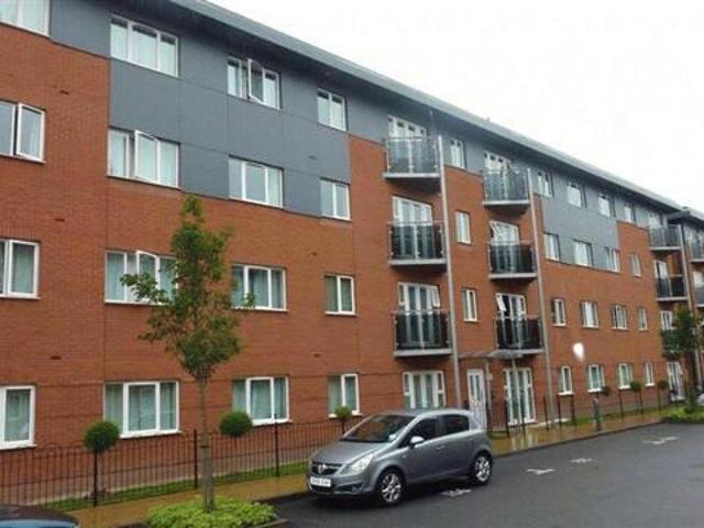 2 Bedroom Shared Living/roommate Coventry Coventry LS100540868