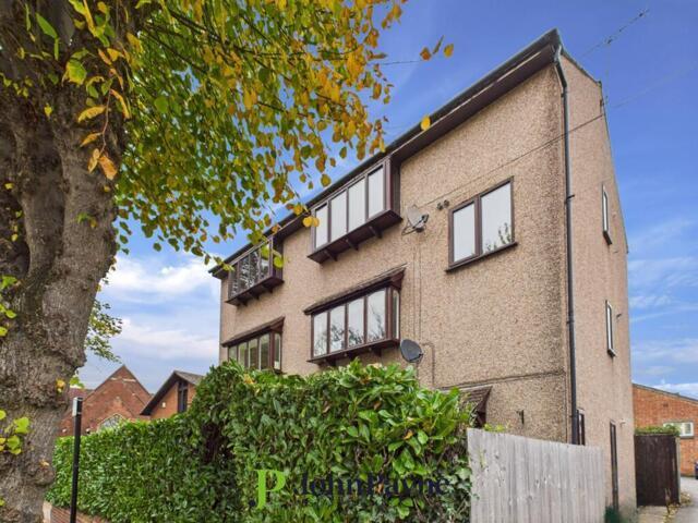 2 Bedroom Shared Living/roommate Coventry Coventry LS101316157
