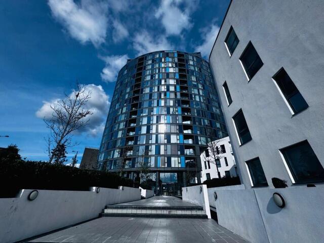 2 Bedroom Shared Living/roommate Croydon Greater London 100158651