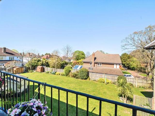 2 Bedroom Shared Living/roommate Croydon Greater London 101856079