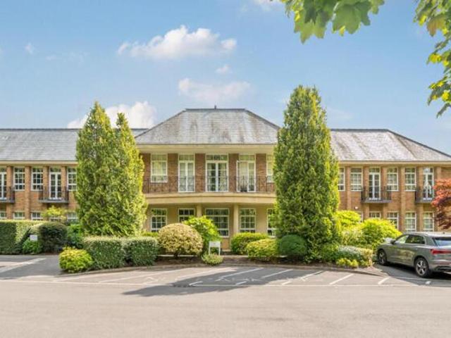 2 Bedroom Shared Living/roommate De Havilland Drive De Havilland Drive LS101025265
