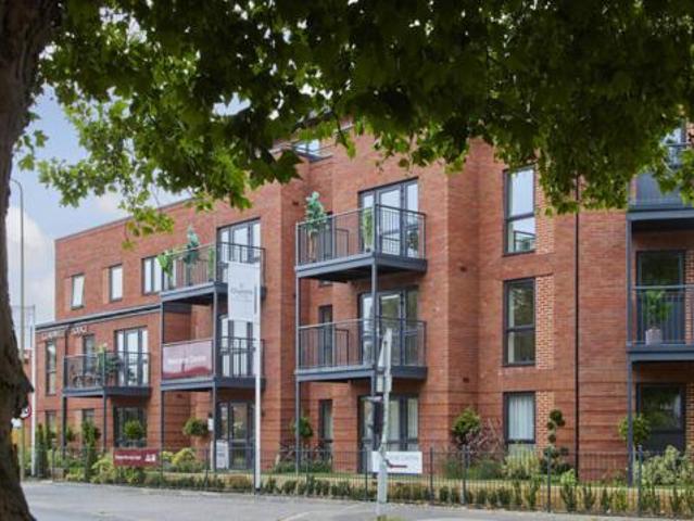 2 Bedroom Shared Living/roommate Didcot Oxfordshire LS99895093