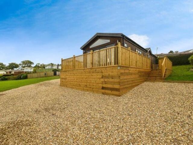 2 Bedroom Shared Living/roommate Exeter Devon 99161909
