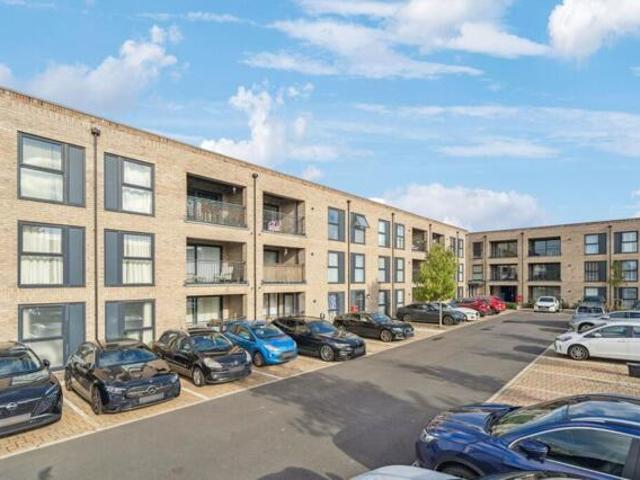 2 Bedroom Shared Living/roommate Ealing Greater London 100987979