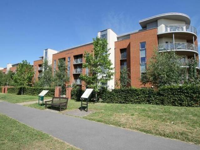 2 Bedroom Shared Living/roommate East Sussex West Sussex 101677166