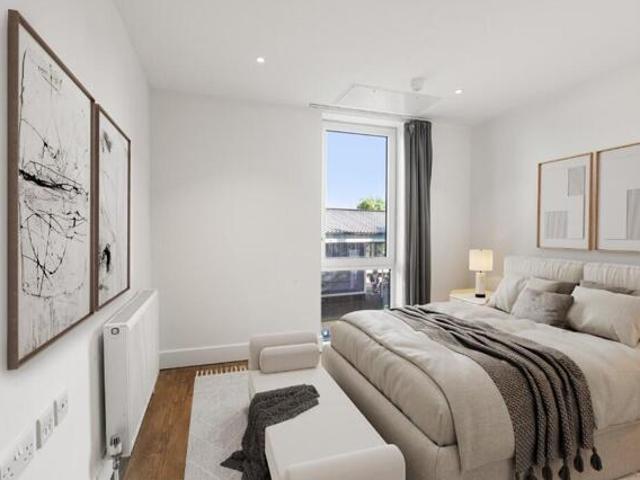 2 Bedroom Shared Living/roommate Epsom Surrey 101727740