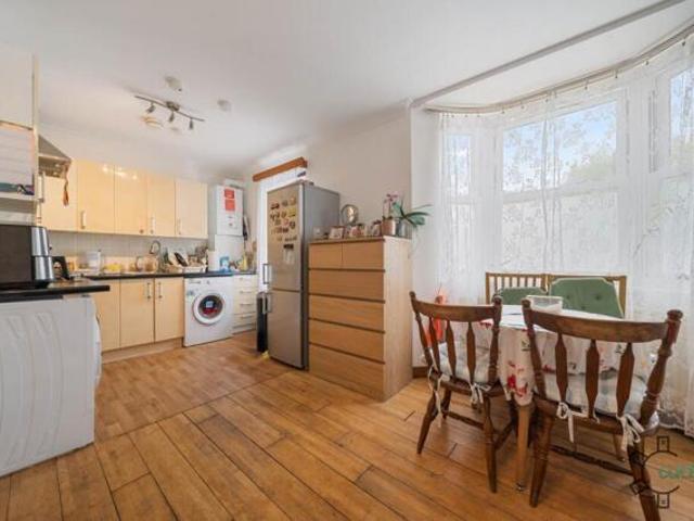 2 Bedroom Shared Living/roommate Epping Forest Great London LS100855043