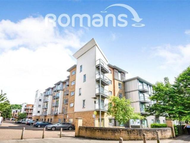2 Bedroom Shared Living/roommate Farnborough Hampshire LS100648920