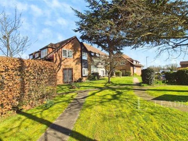 2 Bedroom Shared Living/roommate Fareham Hampshire LS101379004