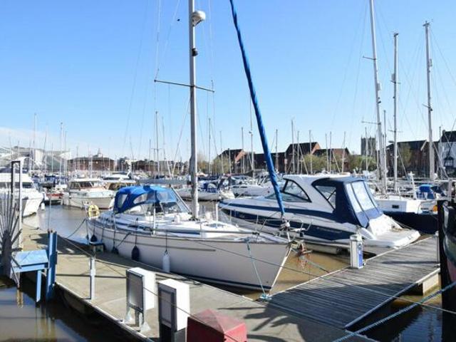 2 Bedroom Shared Living/roommate Hull City Of Kingston Upon Hull 98278056