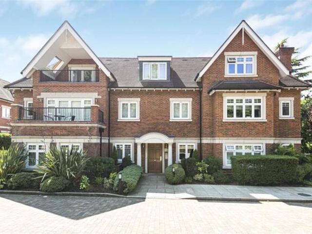 2 Bedroom Shared Living/roommate Hadley Wood Greater London 100917460