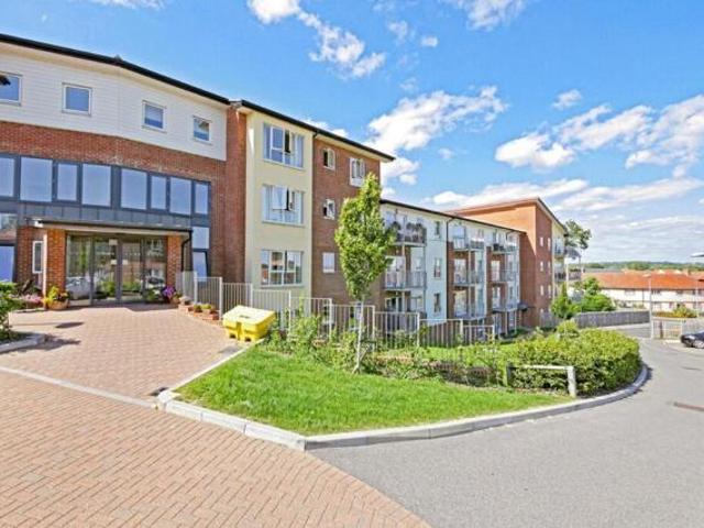 2 Bedroom Shared Living/roommate Hailsham East Sussex 101796858